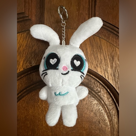 Toys | The Powerpuff Girls X Newjeans Bag Charm Plush Tokki Bunny ...